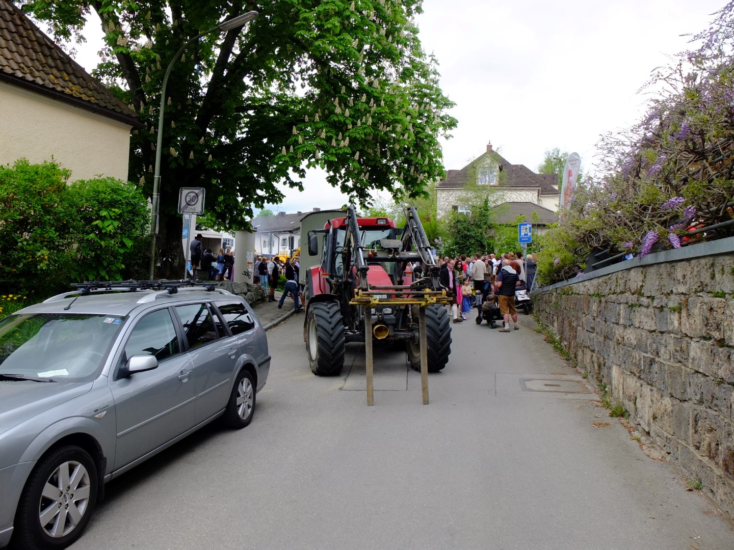 Maibaum Glonn 2018 Straßensperre(26) (Large) | Markt Glonn